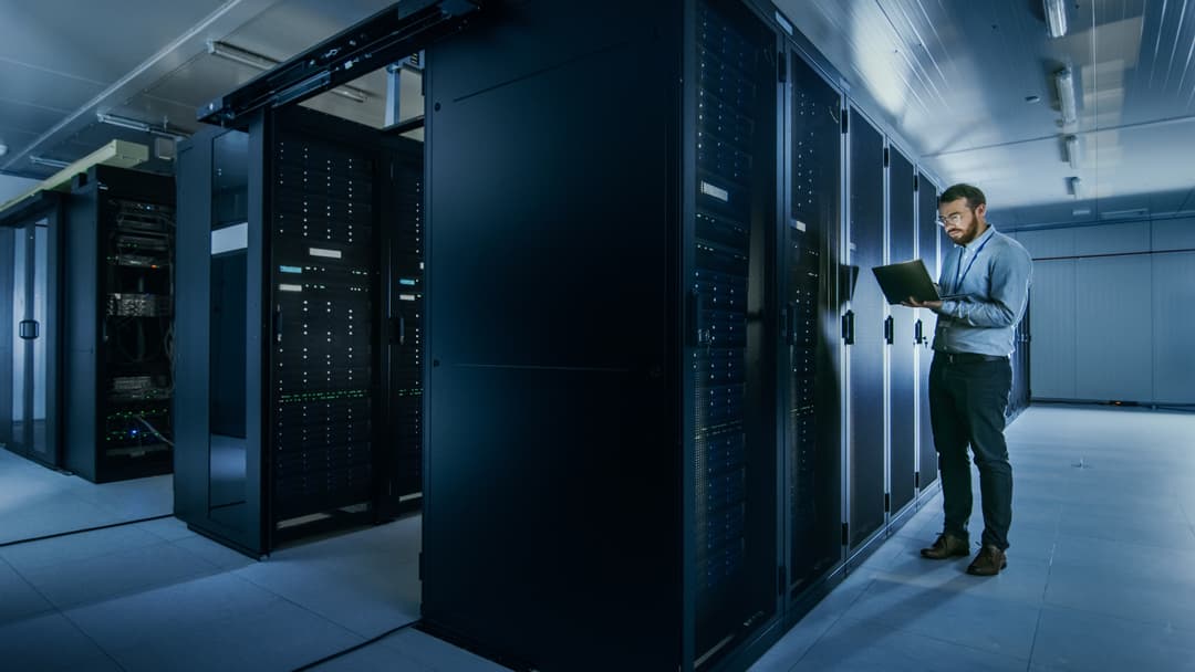 2025 Data Center Certifications Guide: Uptime, HIPAA, SOC 2 & More